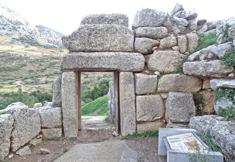 A Guide To Visiting The Mycenae Archaeological Site | Take Me To Greece