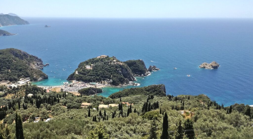 15 Best Greek Island Hopping Itineraries | Take Me To Greece