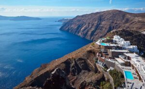 Where To Stay In Santorini [2025] | Take Me To Greece
