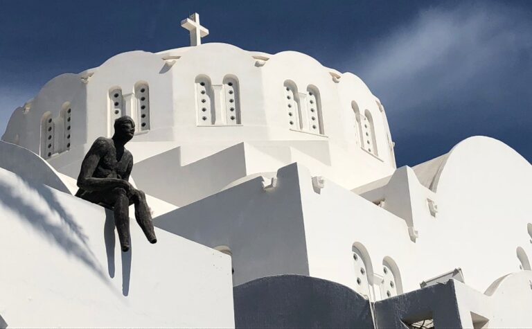 The Perfect Santorini Itinerary For 3 Days: Day-by-Day Plan With Local ...